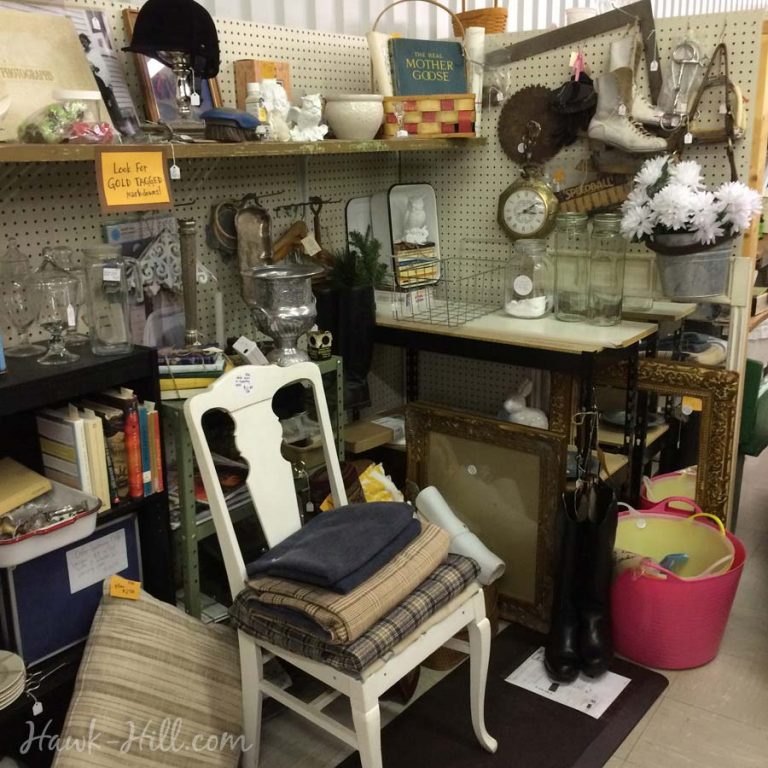 Flea Market Booth Business: 9 Tips to Boost Profit | Hawk Hill