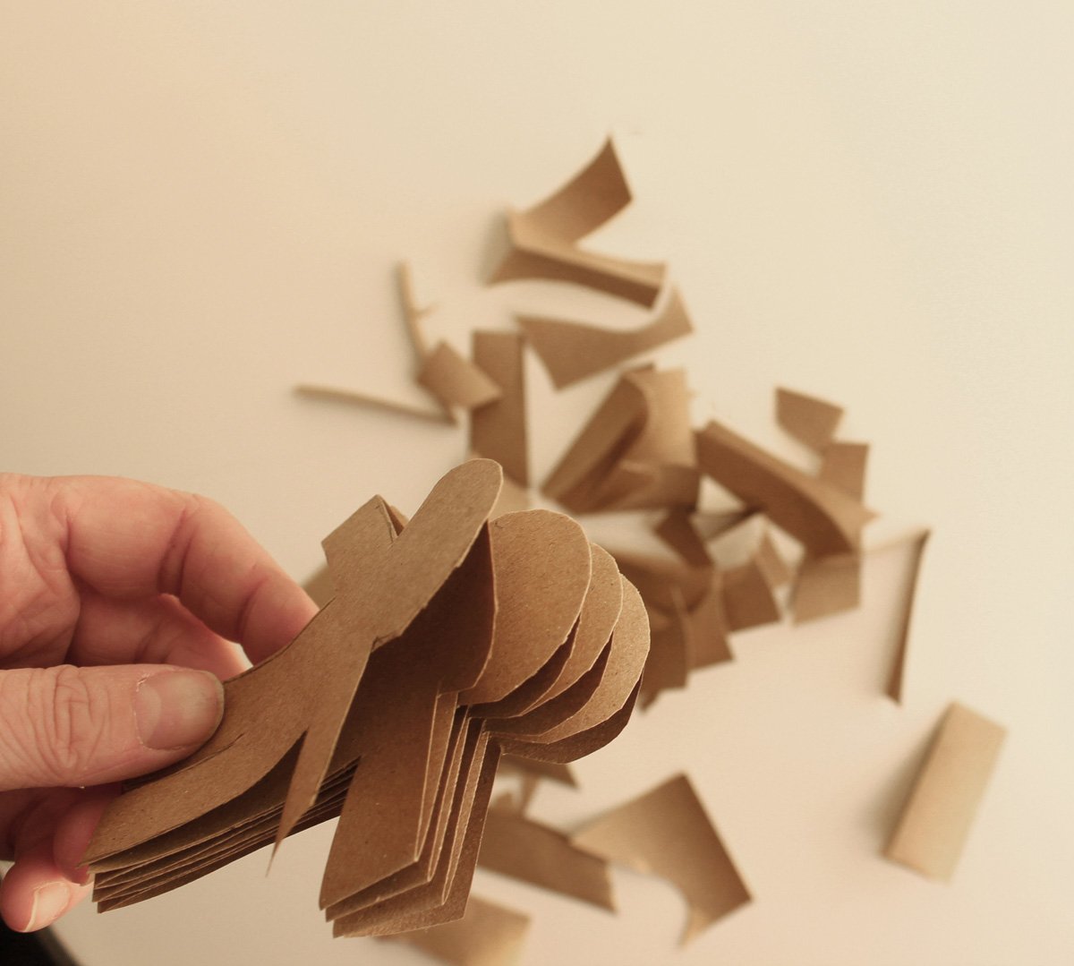 Paper Doll Chain Template & Instructions (Easy Christmas Garland Kids ...