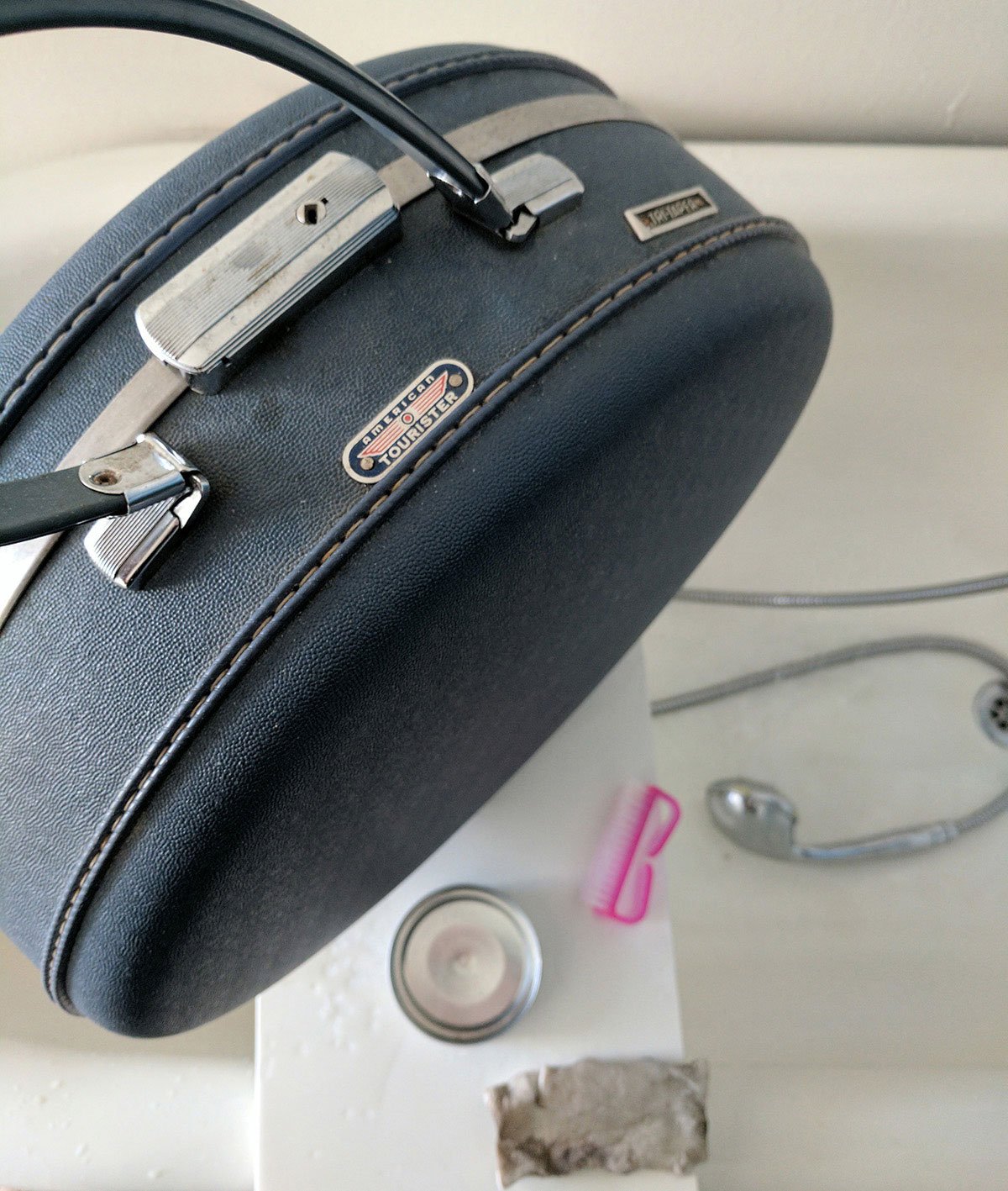 5 Methods for Cleaning Vintage Suitcases | Hawk Hill