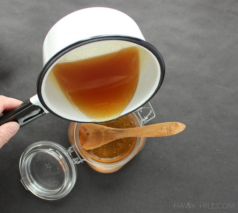 How to Decrystallize Honey Permanently with Simple Chemistry | Hawk Hill