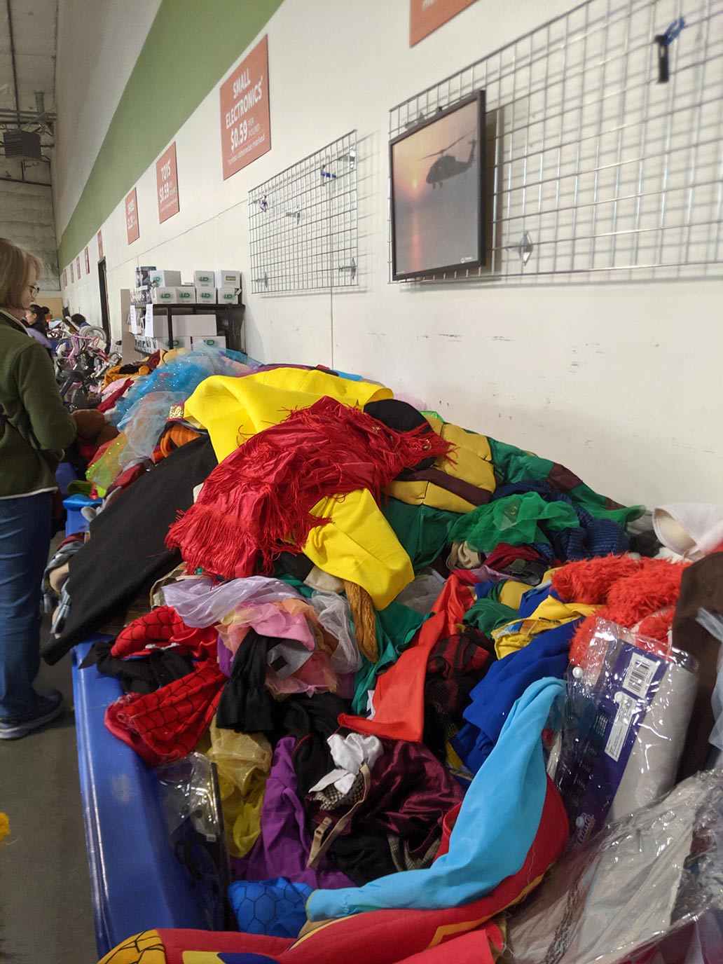 Shopping at the Goodwill Outlet: Tips & Rules | Hawk Hill