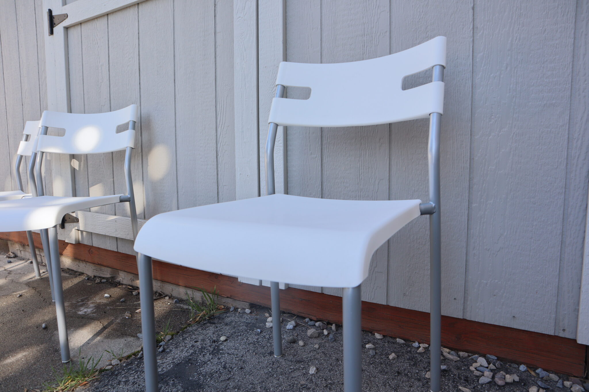 Hawk Hill - White Plastic Chair Cleaning Made Easy