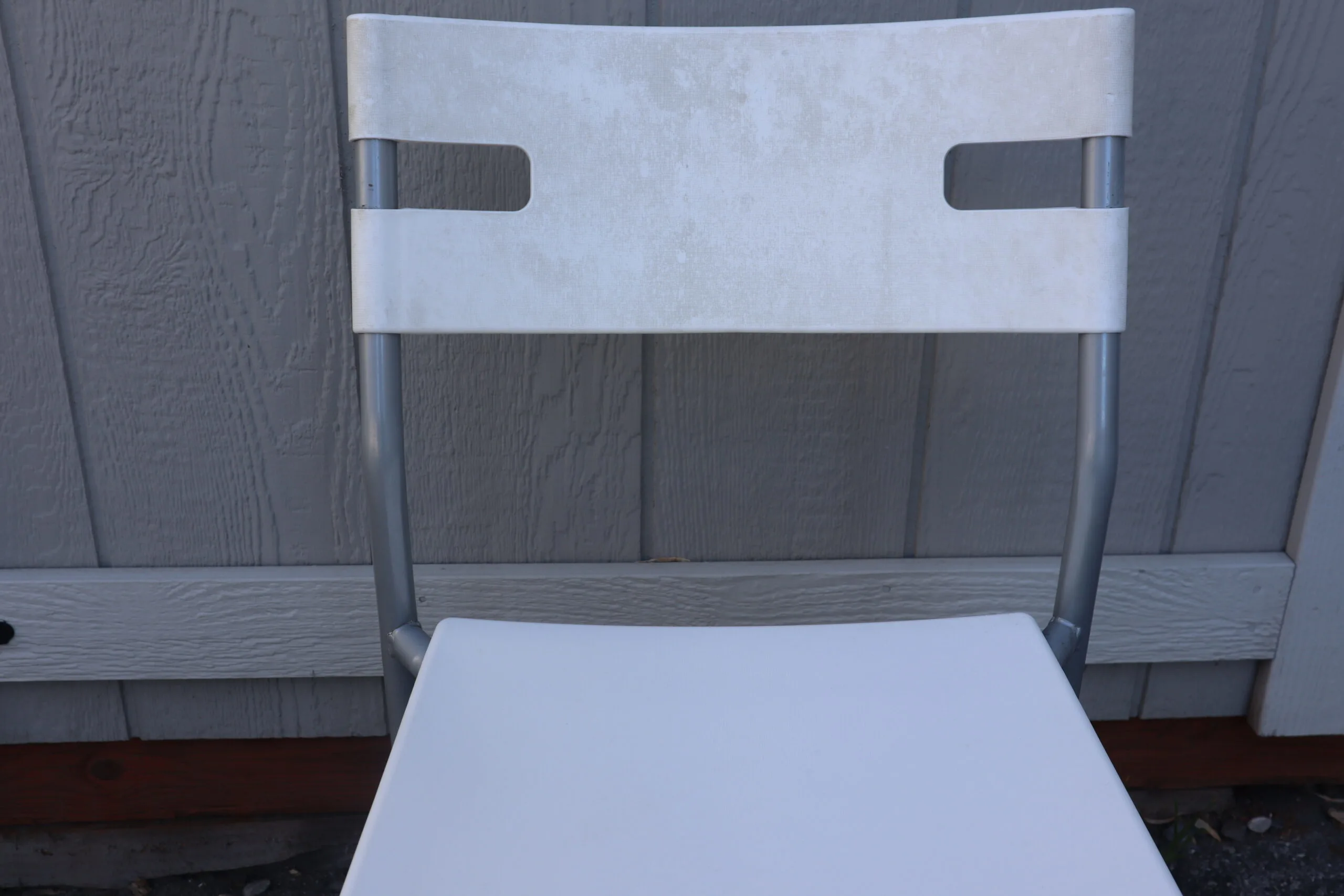 #Spring Refresh: White Plastic Chair Cleaning Made Easy - Hawk Hill
