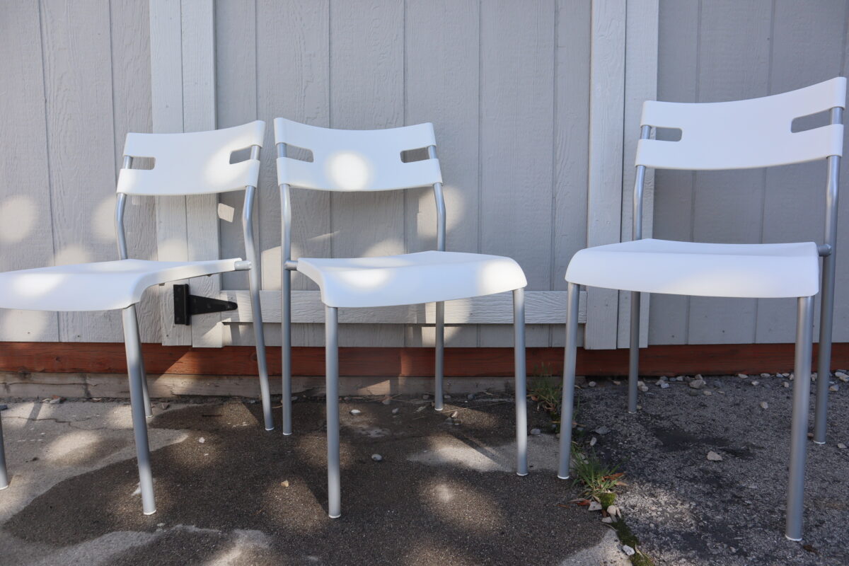 Hawk Hill - White Plastic Chair Cleaning Made Easy