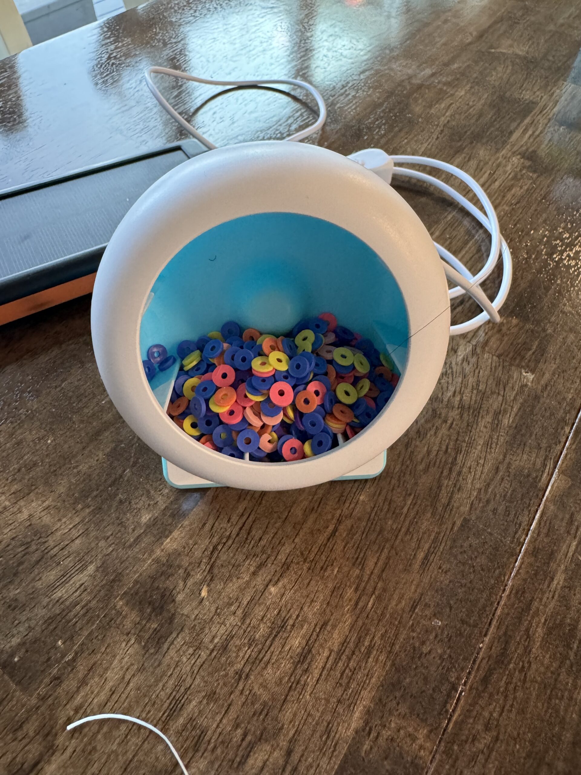 How to use a Clay Bead Spinner to make Unique Bracelets in 10 Easy ...