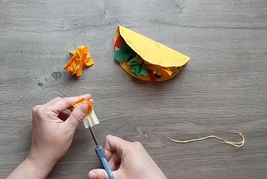 7 Easy Steps to Make a Felt Taco Play Set: Instructions & Free Pattern ...